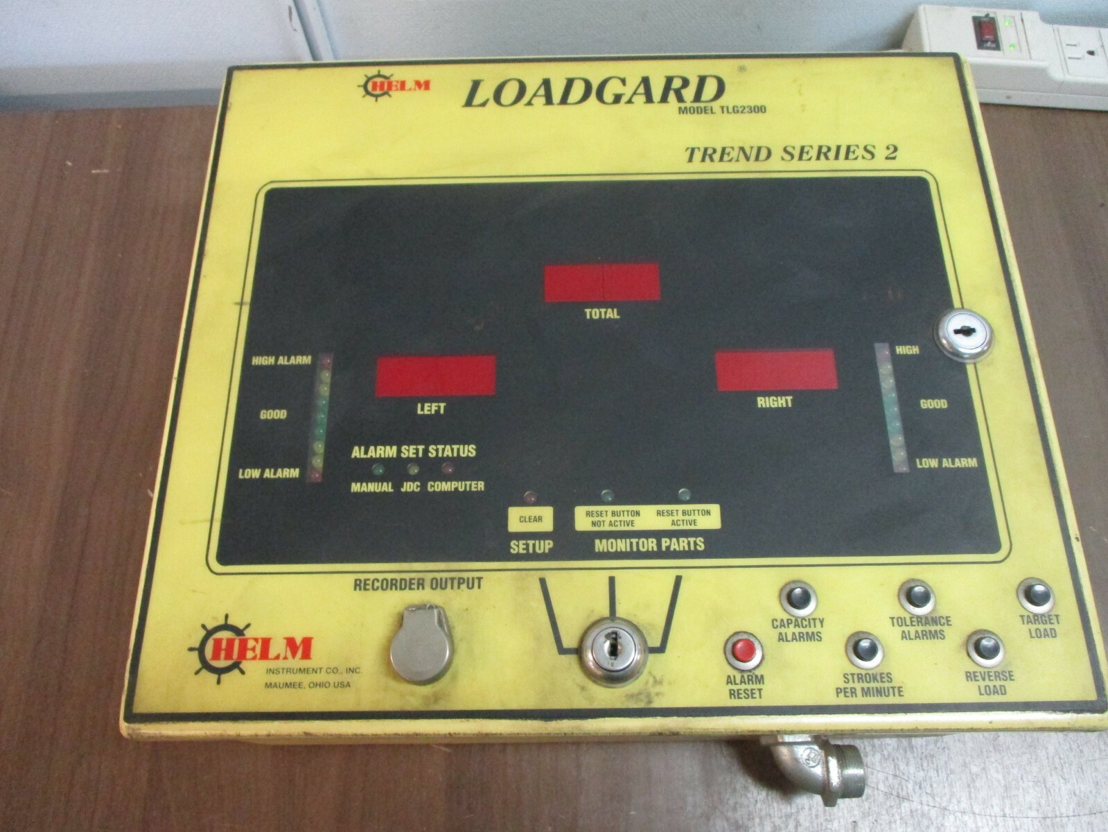 Helm Loadgard TLG2300 Trend Series 2 Tonnage Load Monitor Meter 150 Ton ...