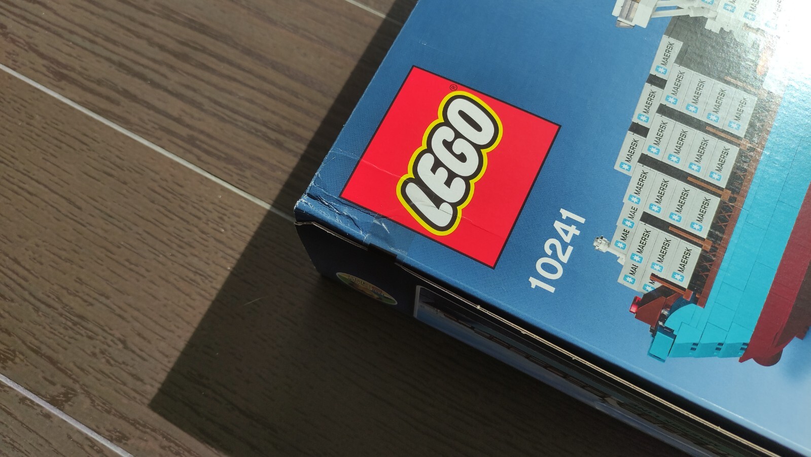 LEGO 10241 Maersk Line Triple-E Damaged Box | eBay