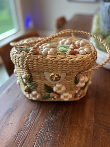 Vintage filipino Fruit - Strawberry Flowers Woven Straw Basket Bag ...
