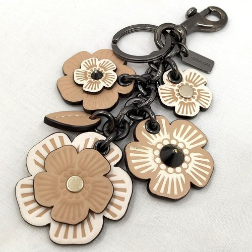 Flower Keychain Model COACH | eBay