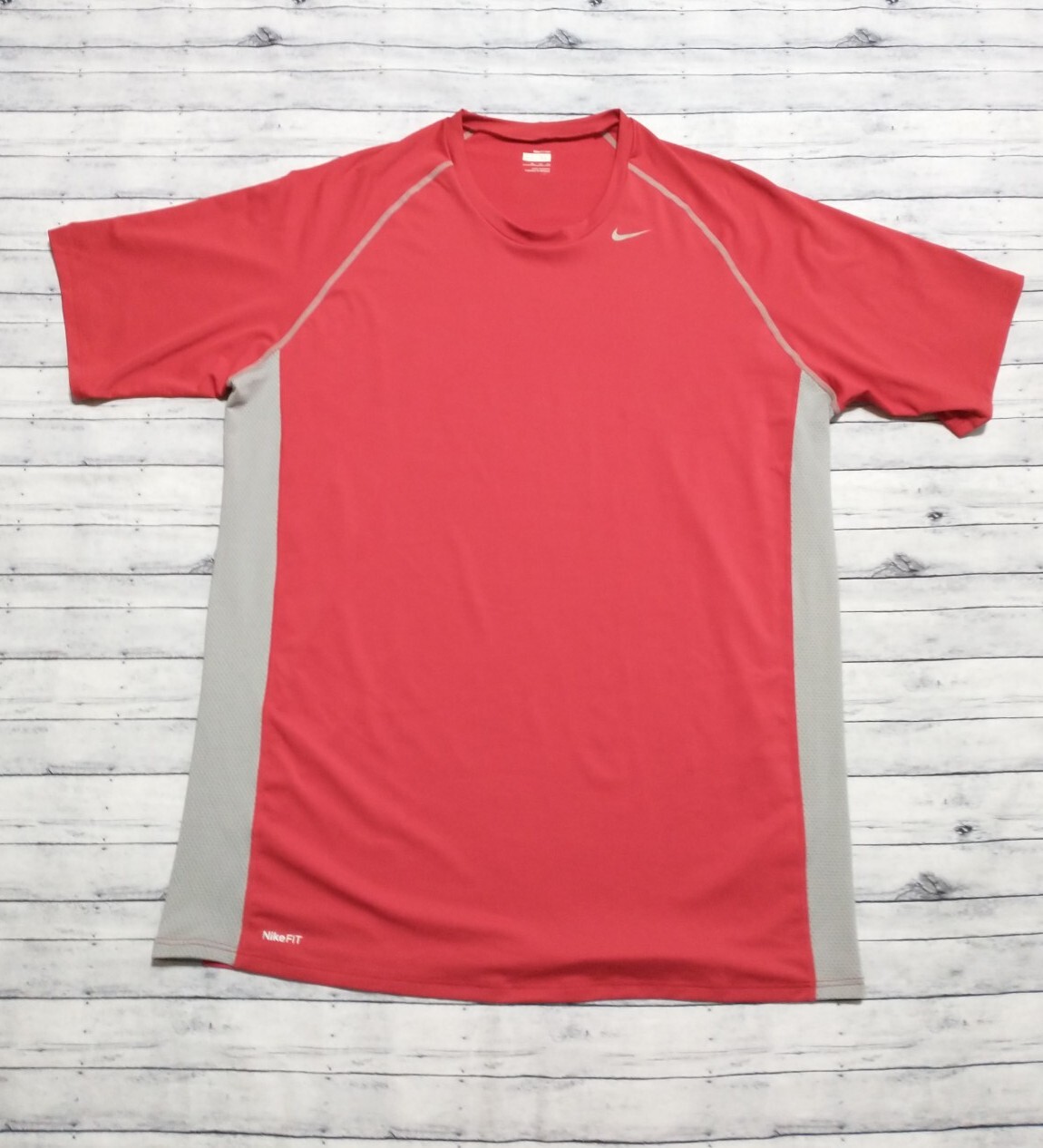 Nike Fit Dry Pro Performance Red Short Sleeve Athletic Shirt Mens Size ...