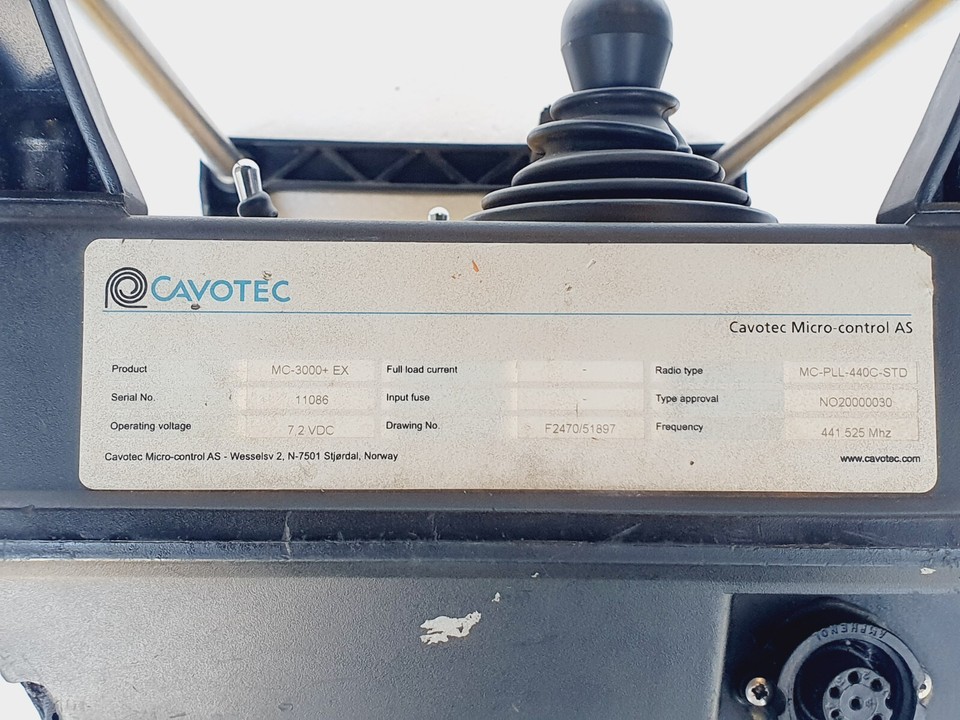 CAVOTEC MC-3000+ EX Crane Radio Remote Control, Digital, NO BATTERY | eBay