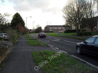 Photo 6x4 Road bend in Oakmount Road Eastleigh/SU4519 c2009 | eBay UK