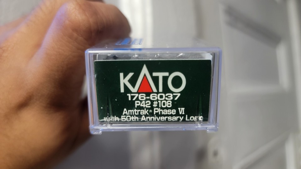KATO 1766037 N SCALE P42 AMTRAK PHASE VI #108 W/50TH ANNIVERSARY LOGO ...