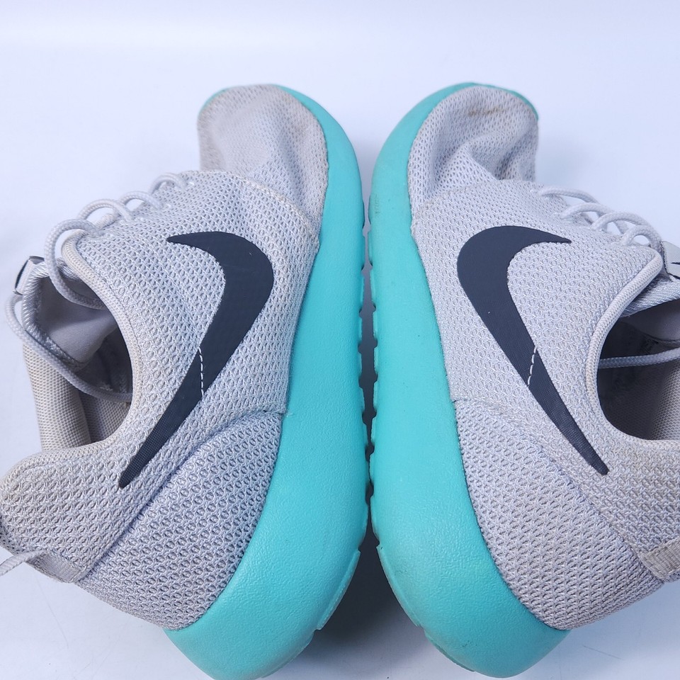 (No Insoles) Nike Roshe One Pure Platinum Anthracite Calypso Teal Sz 6. ...
