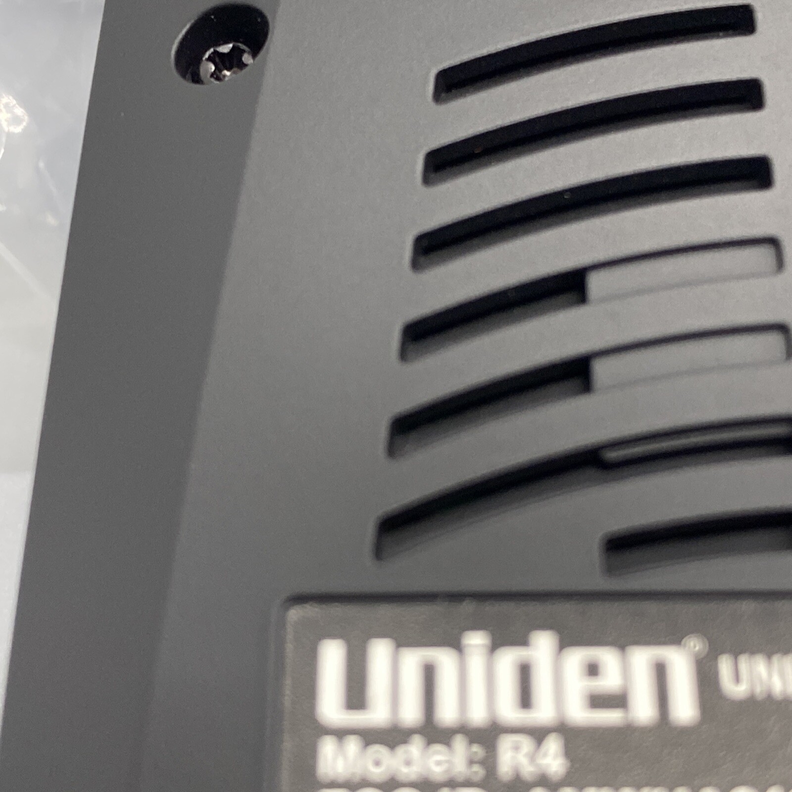 Uniden R4 Extreme Long-Range Radar/Laser Detector w/ Voice Alert Read ...