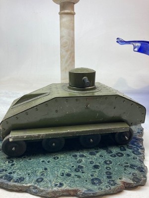 VINTAGE - STRUCTO(?) TOYS - HAND CRANK - ARMY TANK - WOOD WHEELS ...