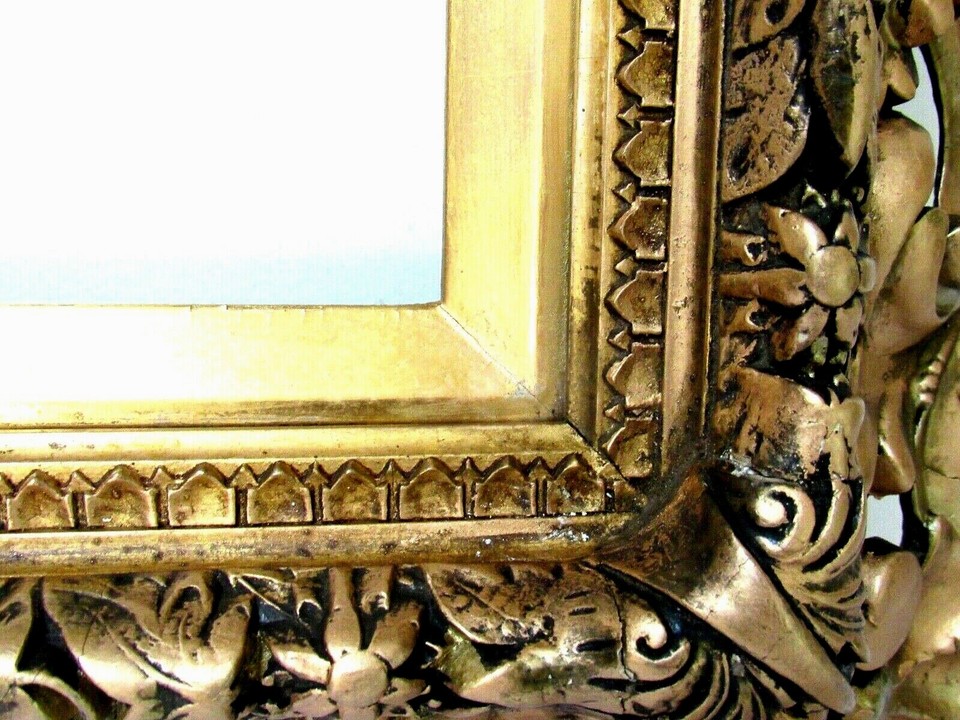 18 c MUSEUM QUALITY HAND CARVED GILDED FRAME FOR PAINTING 8 3/4 X 7 ...
