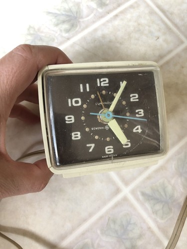 Luminous General Electric Alarm Clock Model #7370-1A Made in USA Tested ...