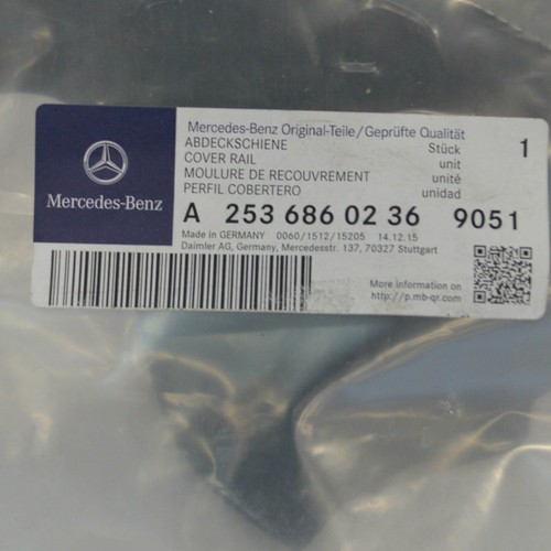 MB GLC X253 REAR RIGHT DOOR SCUFF SILL PLATE A25368602369051 NO DUTY TO ...