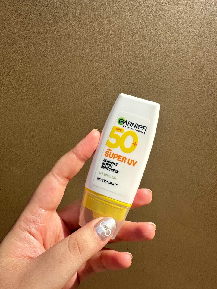 2x Garnier Super UV Invisible Serum Sunscreen light texture SPF 50+/PA ...