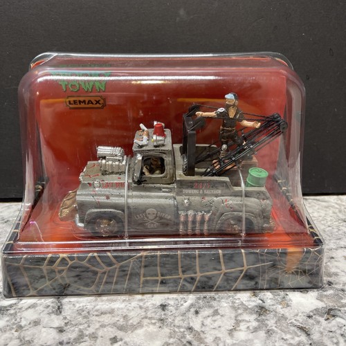 Lemax Spooky Town Last Ditch Tow Truck Wrecker Zombie Towing Halloween ...