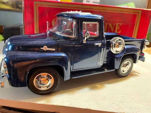 RARE 1/18 Vintage : Classic Ford F100 V8 Pick Up 1956 Die Cast Model ...