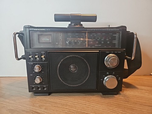 Radio Shack SW100 12-649 Multiband Receiver Shortwave AM/FM Tested ...