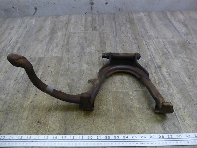 1983 Honda GL1100 Goldwing H1406-1B) main center frame stand w/ spring ...