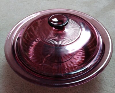 Corning Ware VISION Cranberry Glass 1.5QT V-32-B Covered Casserole w ...