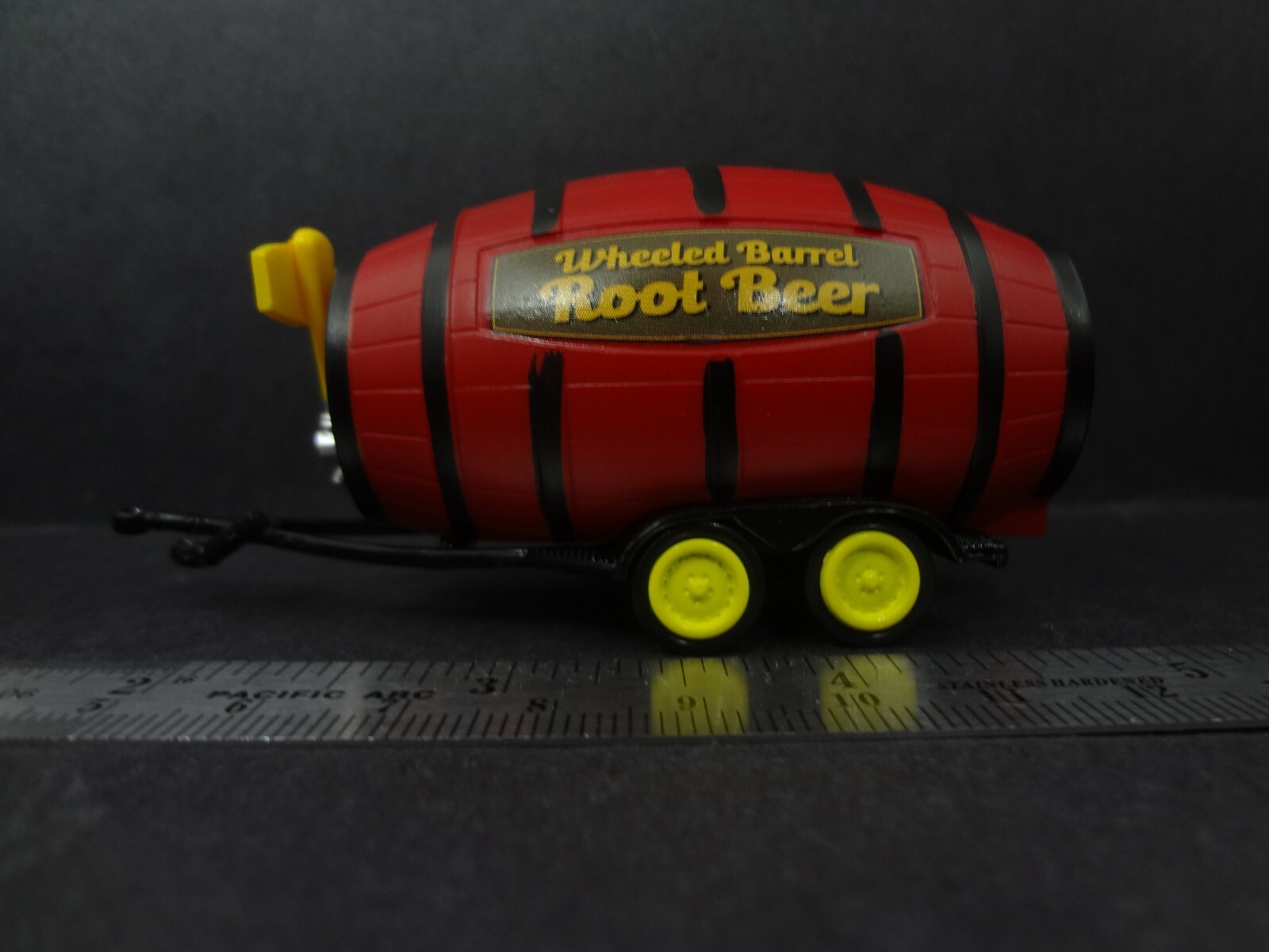 1:64 Scale Root Beer Wheeled Barrell - Loose 1:64 Diorama Accessory | eBay