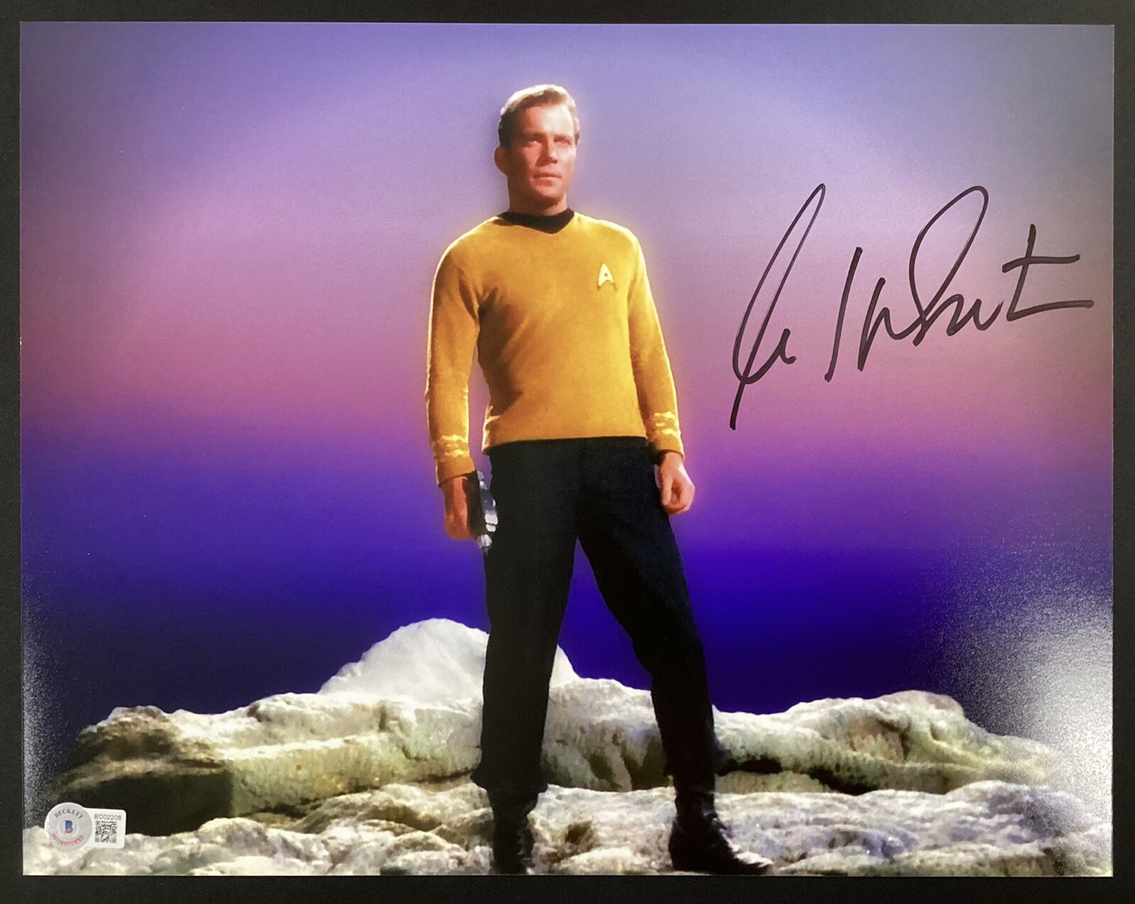 William Shatner Signed Photo 11x14 Star Trek Captain Kirk Auto Phaser ...