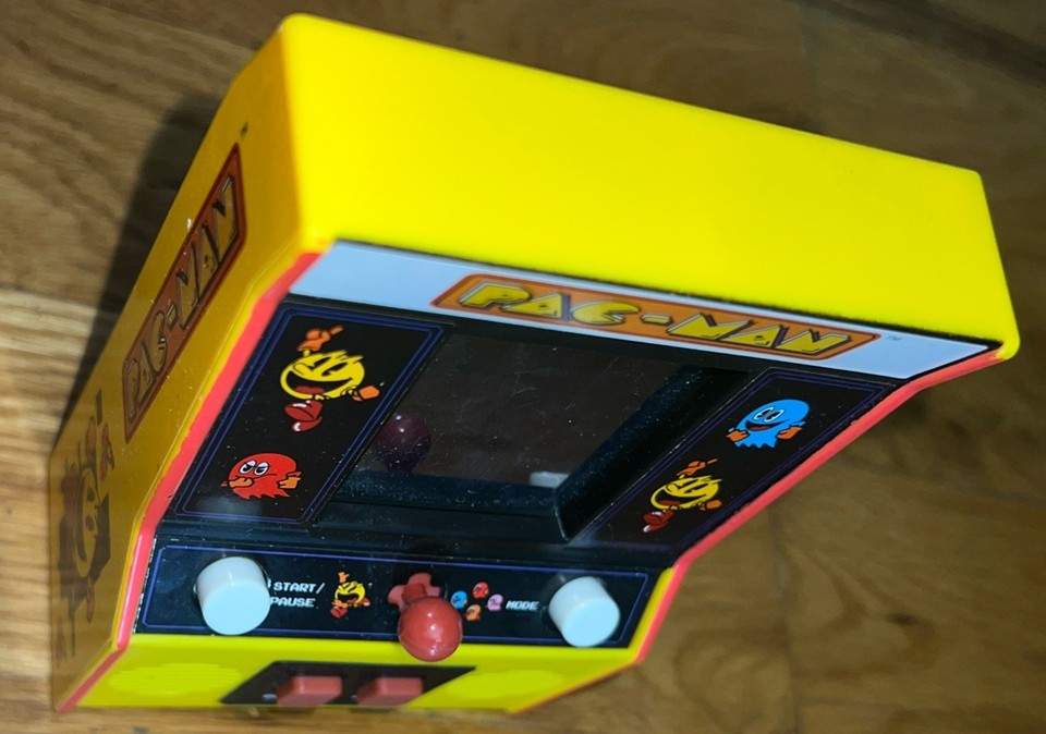 PAC-MAN 6” Video Game Old School Vintage Arcade Style Mini Micro ...
