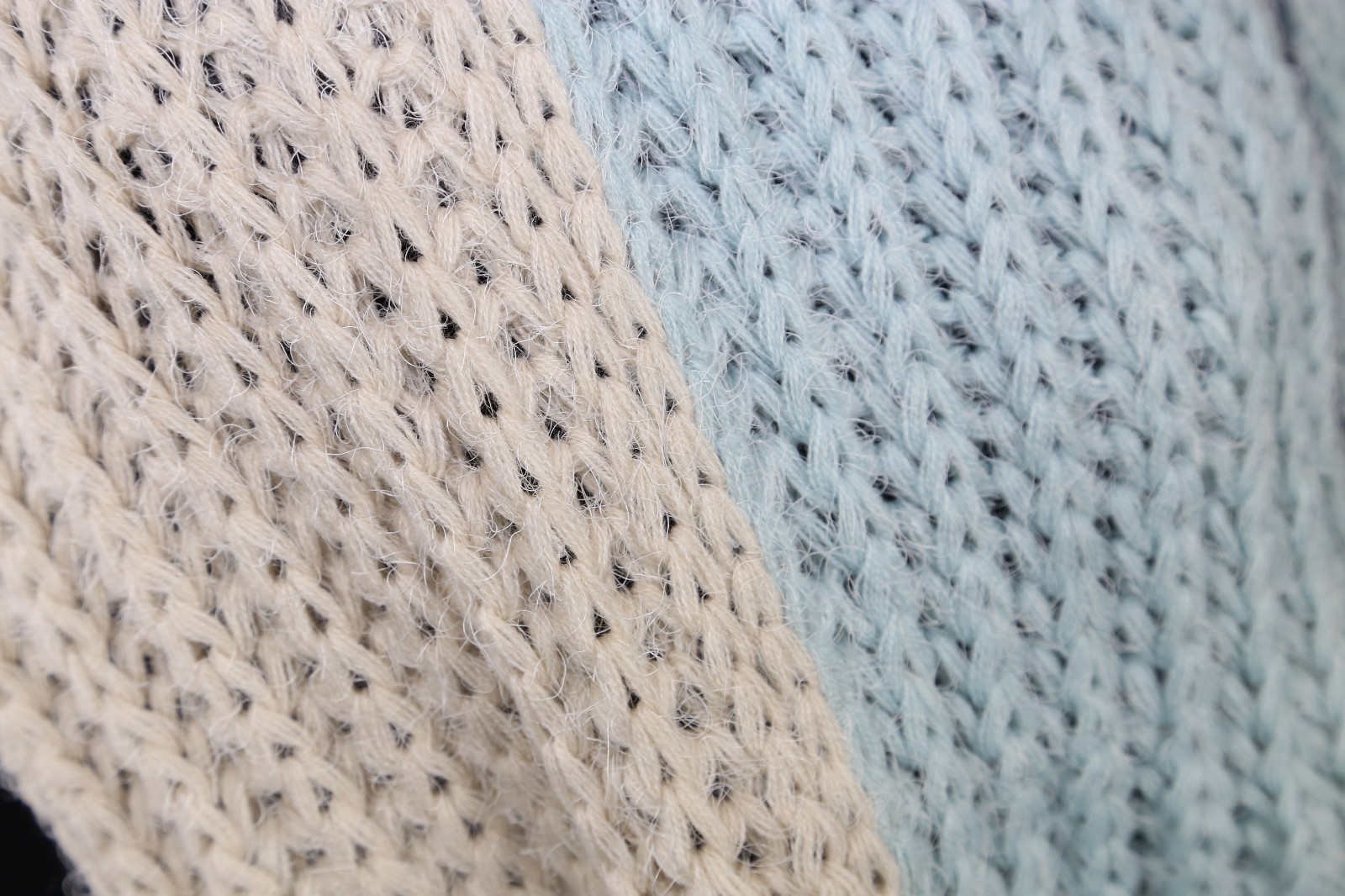 Super Soft Blue Beige Furry Chunky Infinity Scarf B2 | eBay