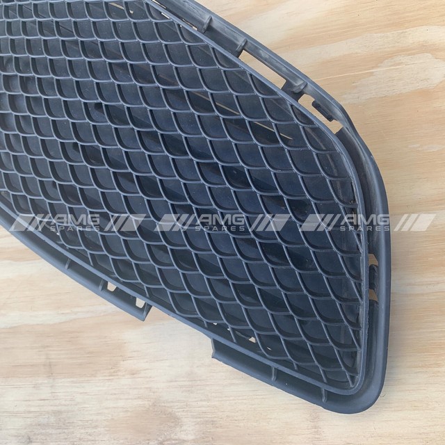 Mercedes-Benz C W205 AMG Front Bumper L/r Grille Set A2058854023 ...