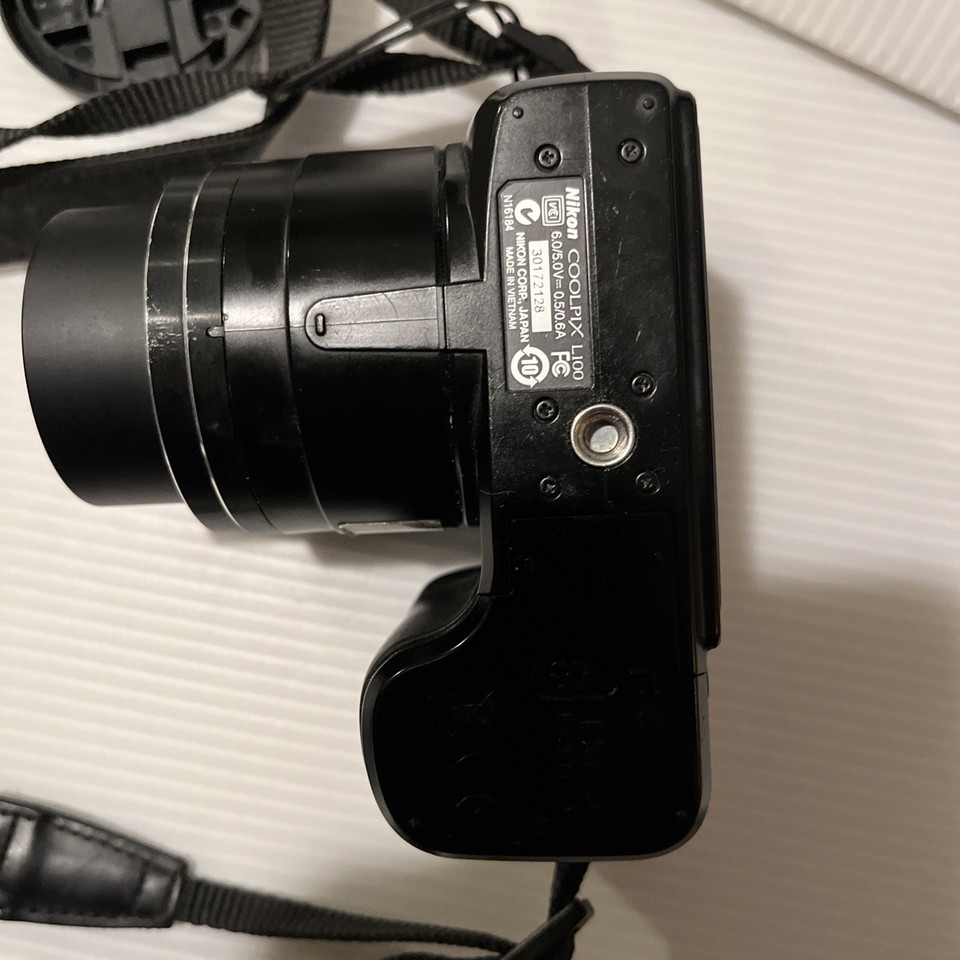 Nikon COOLPIX L100 10MP Digital Camera - 15x Optical Zoom - Black ...