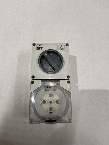 clipsal 56C532 5 Pin switched socket outlet 32A | eBay