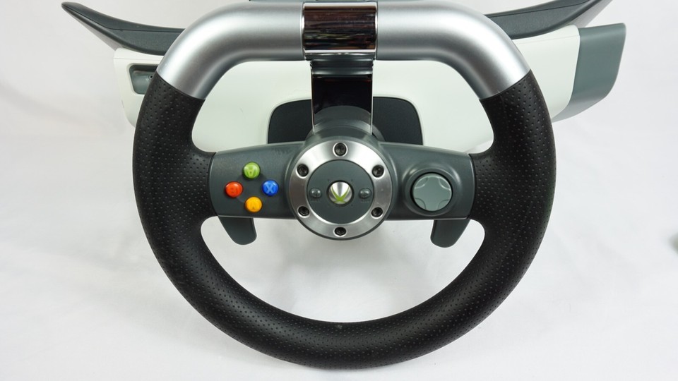 Microsoft Xbox 360 Wireless Racing Steering Wheel with Pedals and Clamp ...