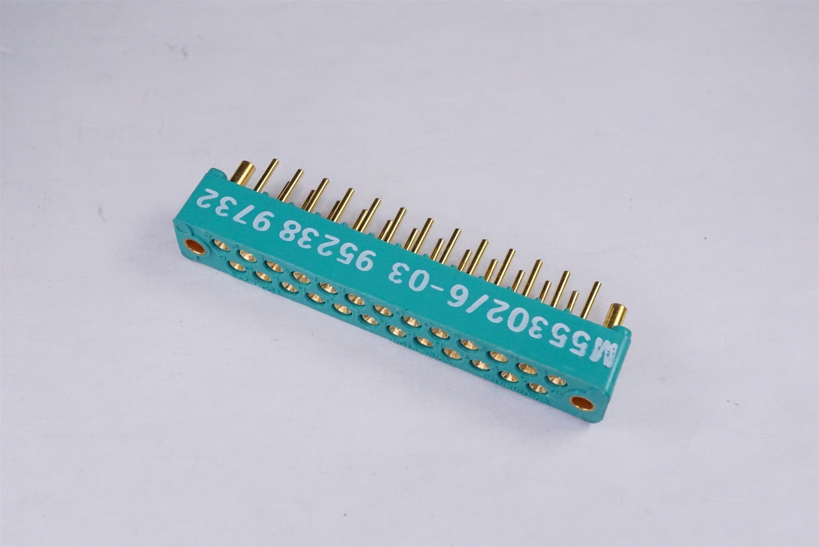 M55302/6-03 Continental Connector 25 Pos 2 Row Female Through Hole Gold ...