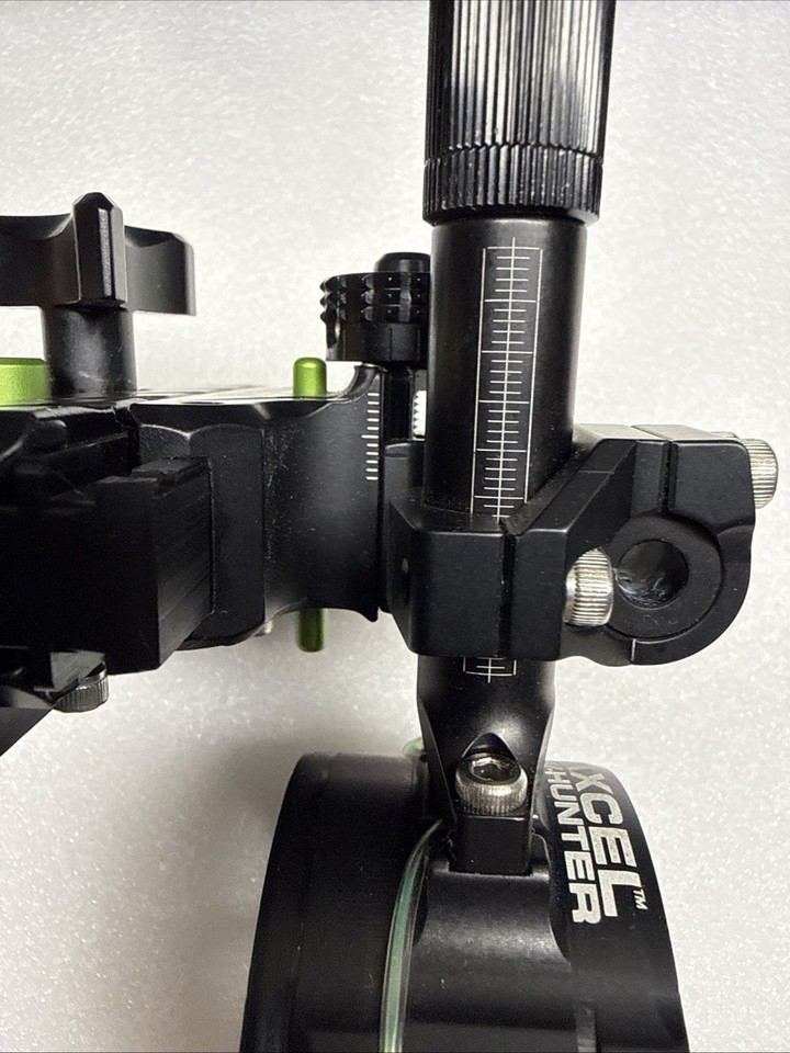 AXCEL AccuHunter Slider Bow Sight / AV Hunter | eBay
