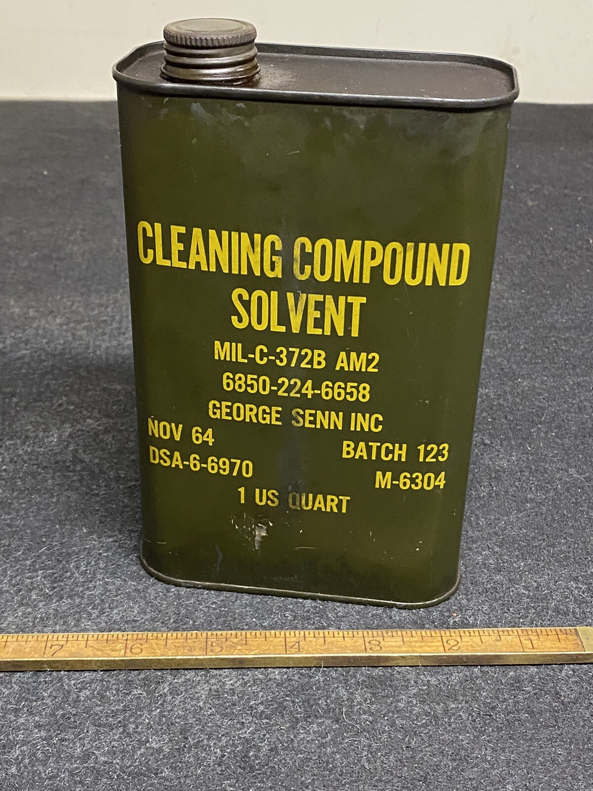 1964 US Military Cleaning Compound Solvent 1 Quart Can MIL-C-372B EMPTY ...