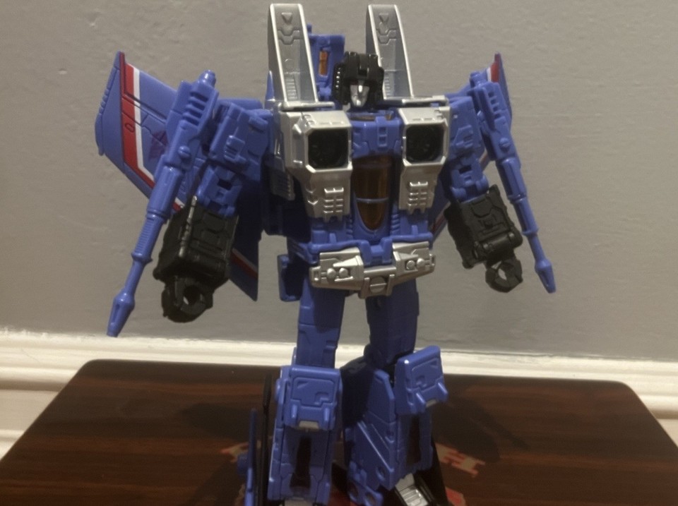 Transformers Earthrise Voyager Thundercracker | eBay