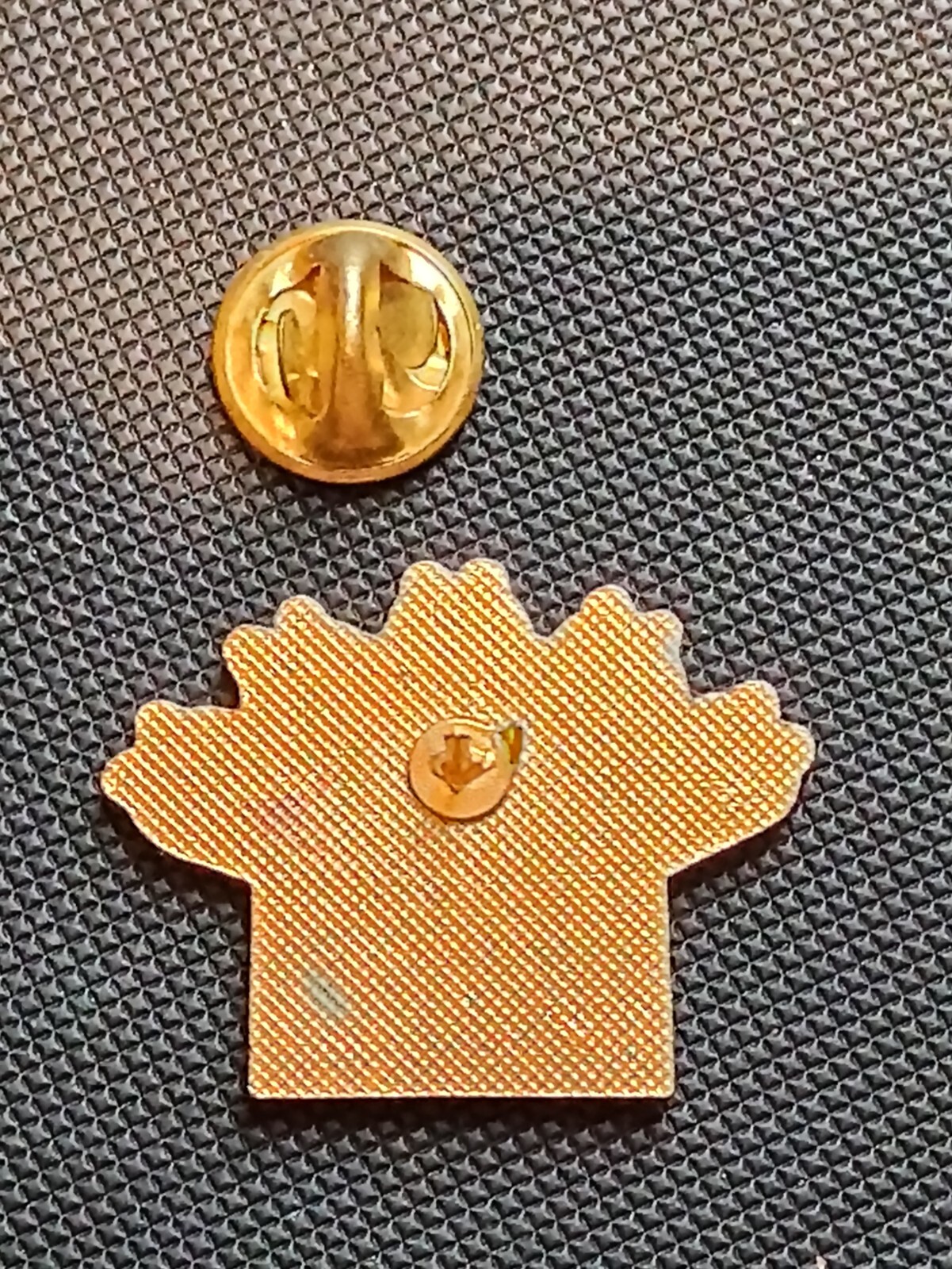 PINS PIN'S SYMPHONY MAZDA ECLAIRAGE AMPOULE LED RARE ORIGINAL ANCIEN ...