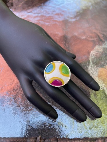 Cool Vintage Upcycled Plastic MOD/ Statement Ring - White & Multi | eBay