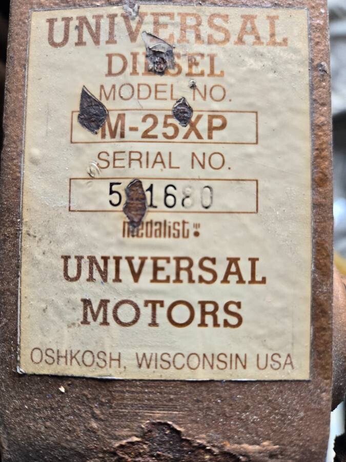 Universal M25xp , Marine Diesel Engine , 25 HP with Transmission RUNS ...