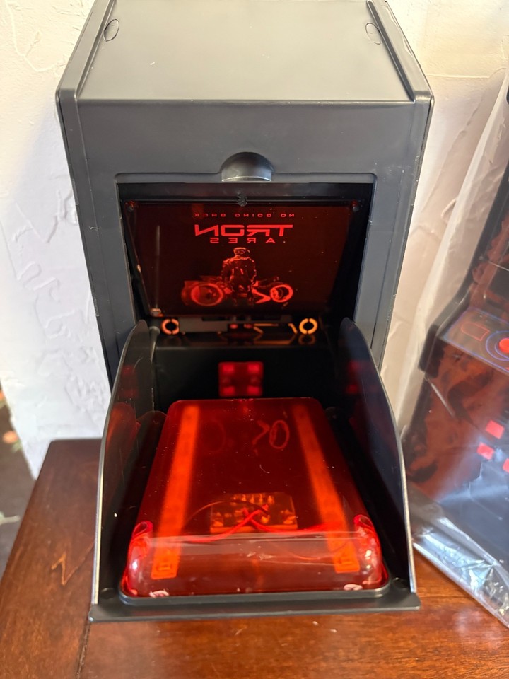 Tron Ares Arcade Popcorn Bucket, NEW/SEALED, SHIPS NOW | eBay