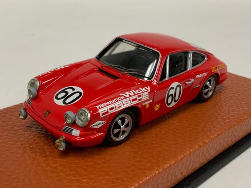 1/43 AXEL-R model Porsche 911 T from 1968 24 Hours of Le Mans Leather ...