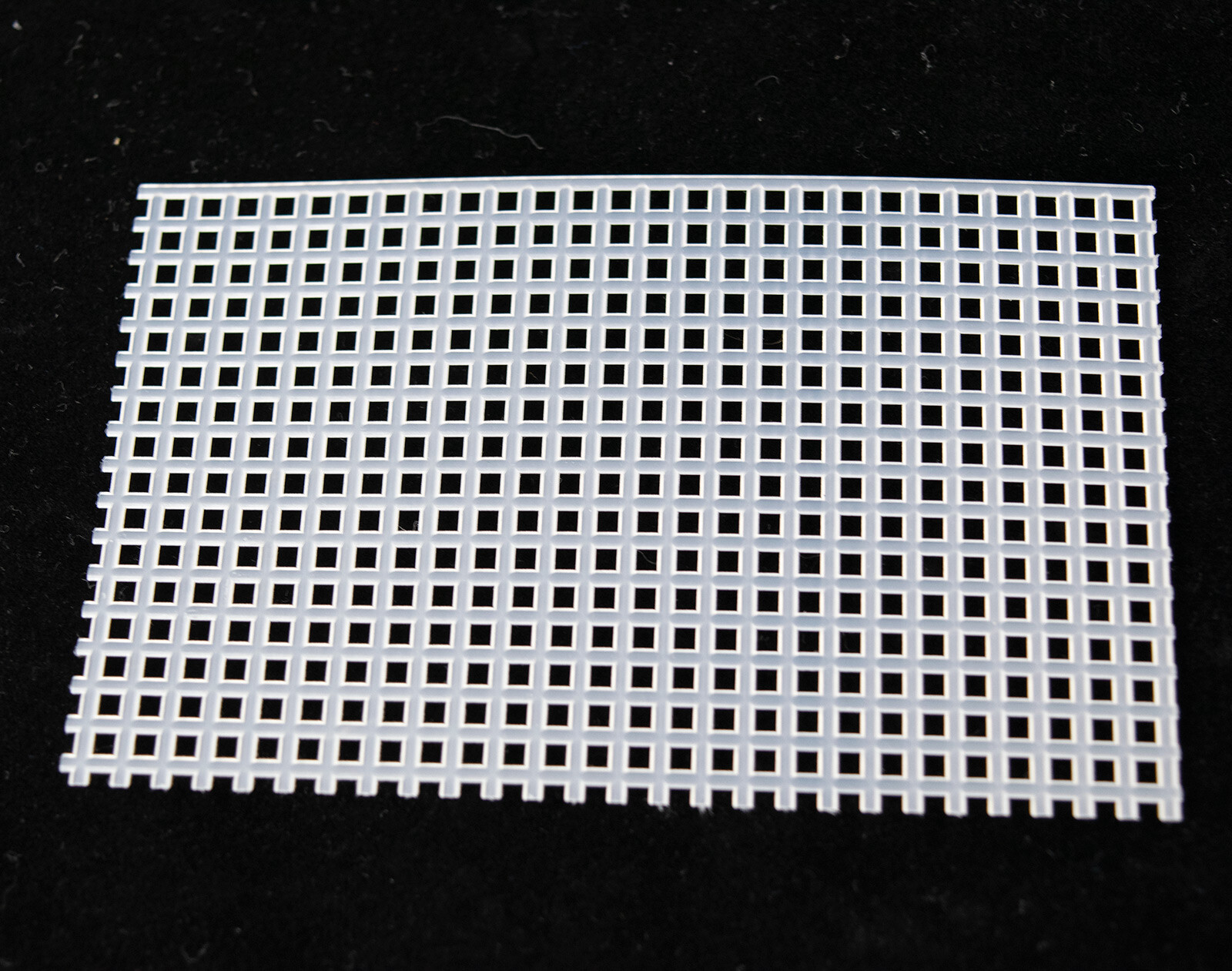 US Made 2"x 2" Plastic Drainage Mesh/Screen/Net for Potted Plants ...