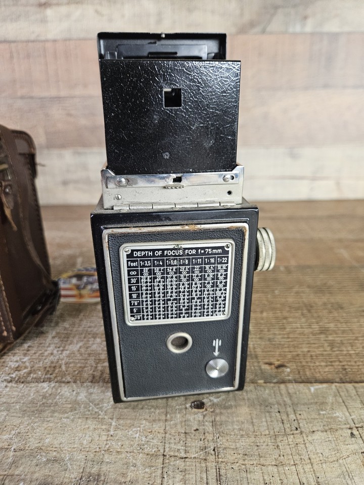 VTG Welta Reflekta II E.Ludwig Meritar 1:3.5 F=75mm w/Case Cam Germany ...