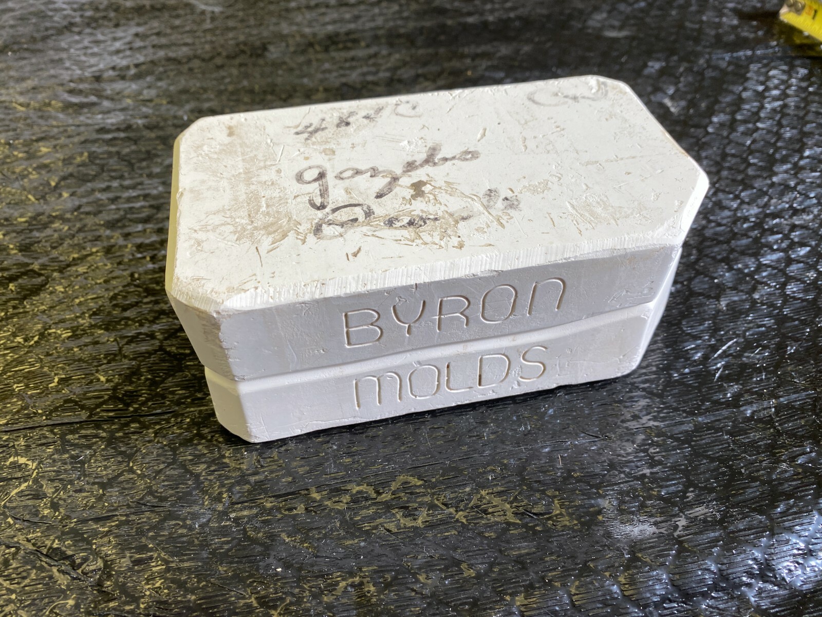 VINTAGE BYRON CERAMIC MOLD #484C BANDSTAND CAROLERS | eBay