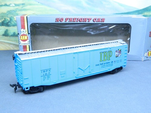 HO 1/87 BUILT Freight Car AHM 60' PD Reefer IBP IOWA BEEF PACKERS IBPX ...
