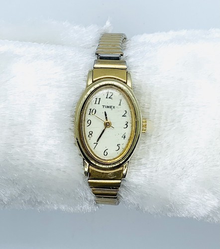 Vintage Oval TIMEX GOLD Ladies Watch WORKS GOOD KEEPS TIME New Battery ...