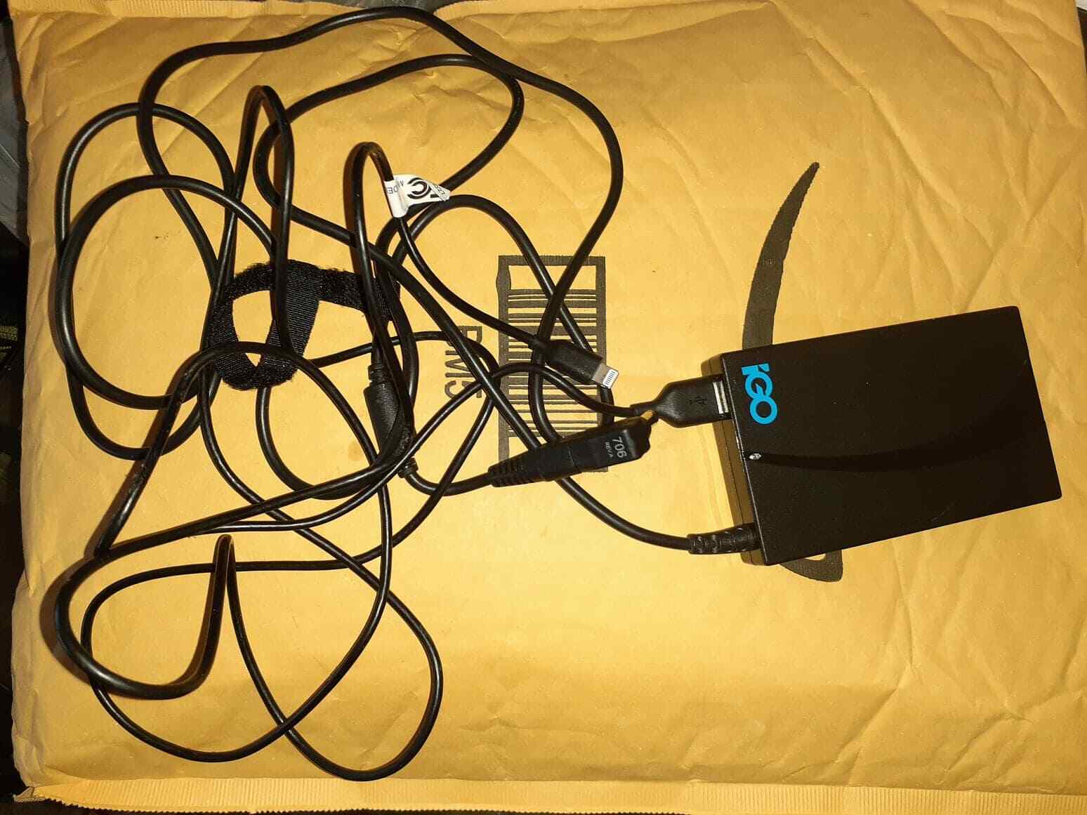 Modern iGo AC Power Adapter Kit 19.5V 90W 6630096-0100 B Universal ...