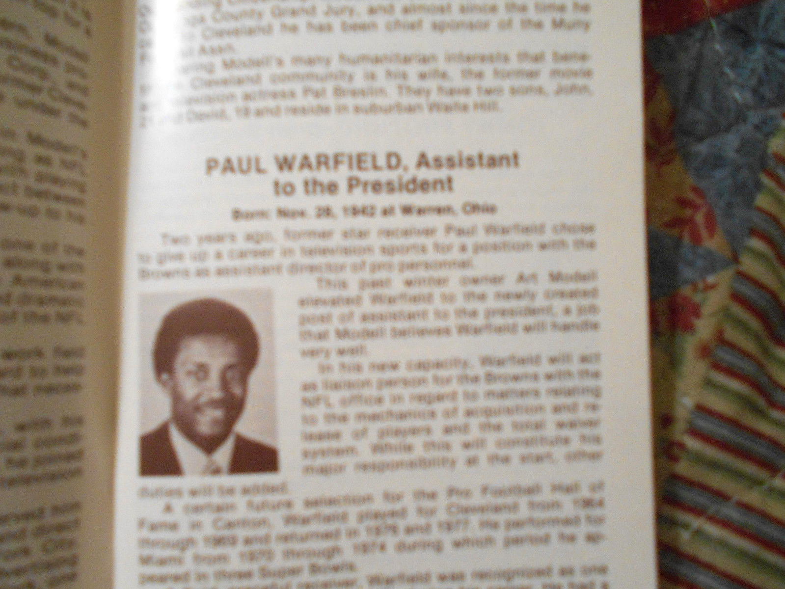 1981 CLEVELAND BROWNS MEDIA GUIDE Yearbook Program Press Book NFL ...