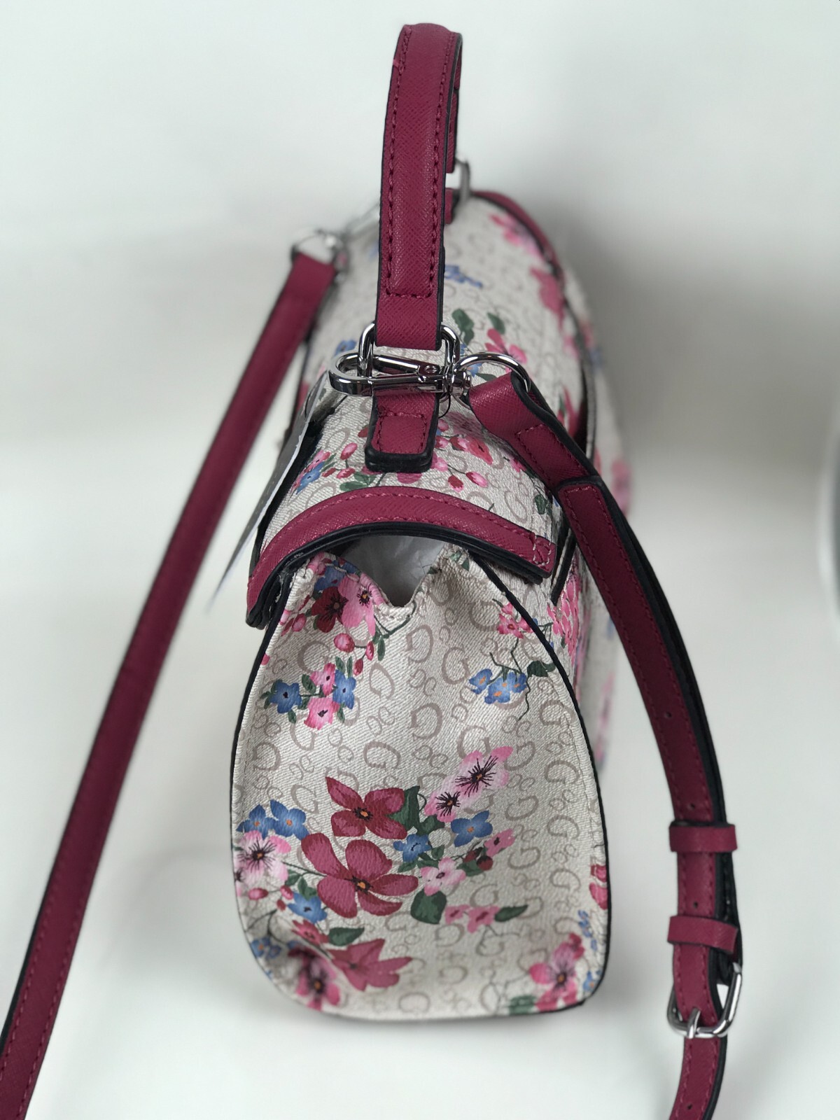 NWT GUESS Kinney Women's Logo Pink Rose Floral Print Crossbody Handbag ...