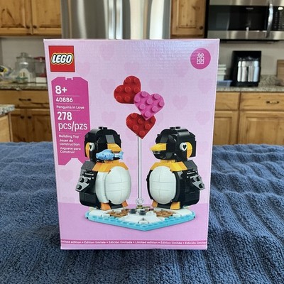 Lego 40886 Penguins In Love Valentine Set. Good Box. In Hand. Ships ...