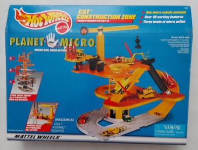 1997 Mattel Hot Wheels Planet Micro CAT Construction Zone Micro ...