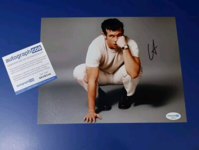 Callum Turner Fantastic Beasts Movie Autographed Signed 8X10 Photo ACOA ...