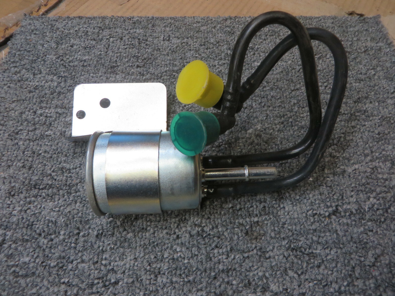 GAS FILTER FUEL FILTER # 27025 NEW UNUSED NOS W/O PKG # 622/1 0847 ...