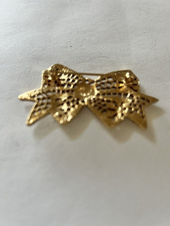 Women’s Gold Tone Bow Jewelry Pin | eBay